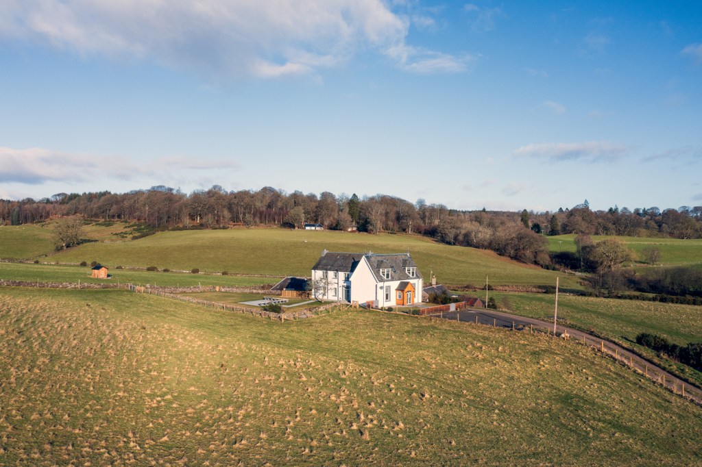 Glenwhilk Farmhouse – Argaty Holidays