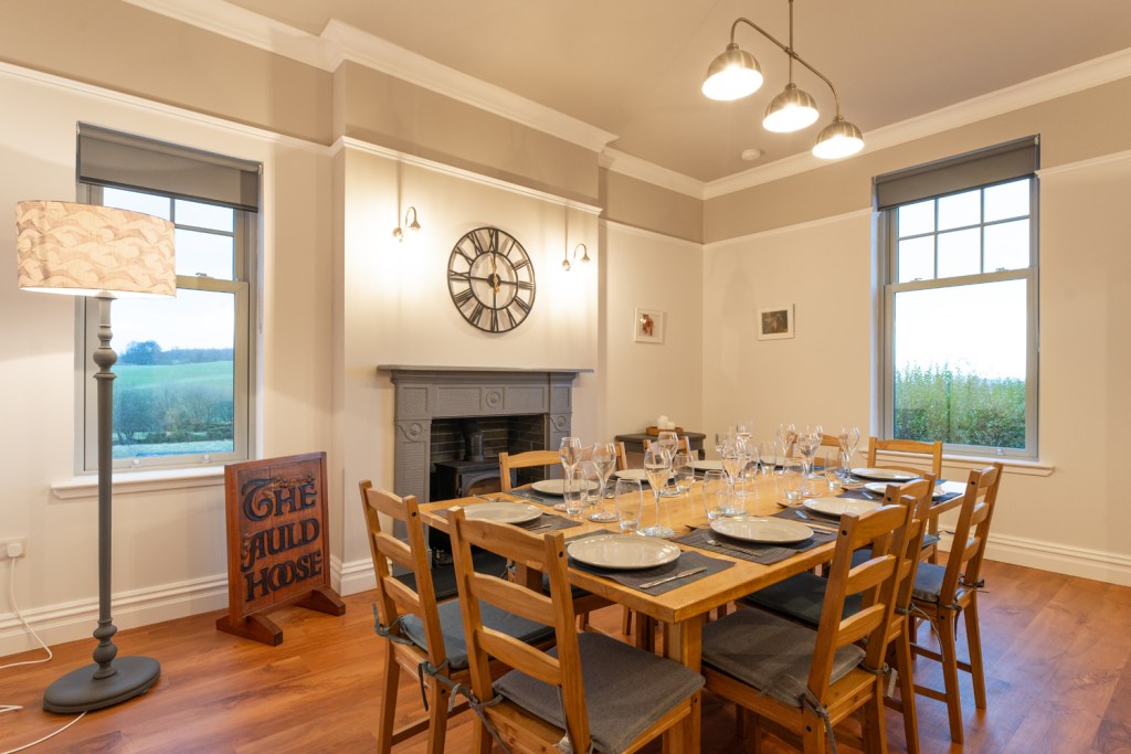 Glenwhilk Farmhouse – Argaty Holidays